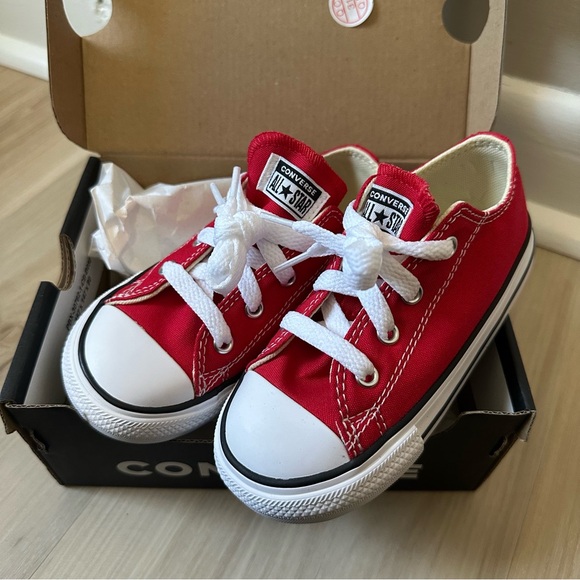 Converse | Shoes | Converse Chuck Taylor All Star Canvas Low Top Red ...